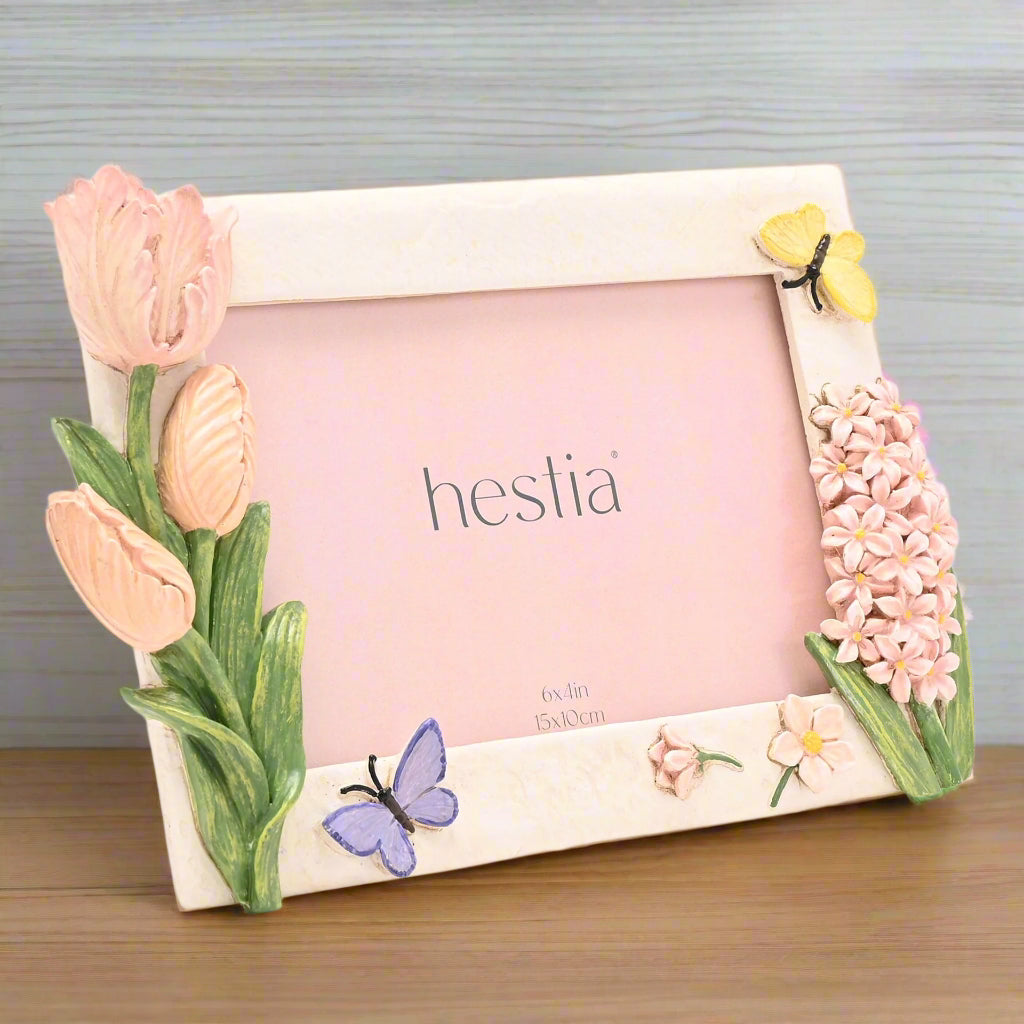 Hestia 3D Tulip Design Resin Photo Frame - 6" x 4"